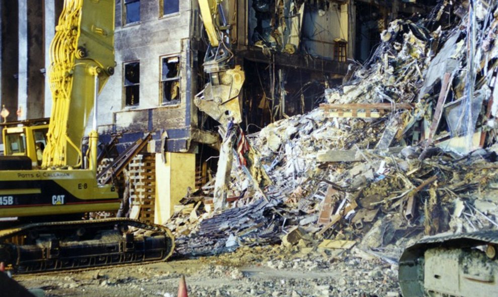 Las nuevas imágenes del atentado del 11-S en el Pentágono | Público