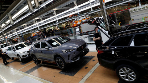 Brielle, Keynes y Russell frente a la jornada laboral de 8 horas | Público