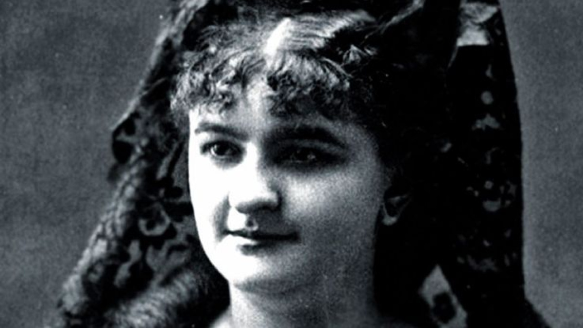 Historia del feminismo español: Emilia Pardo Bazán, una mujer "bandera ...