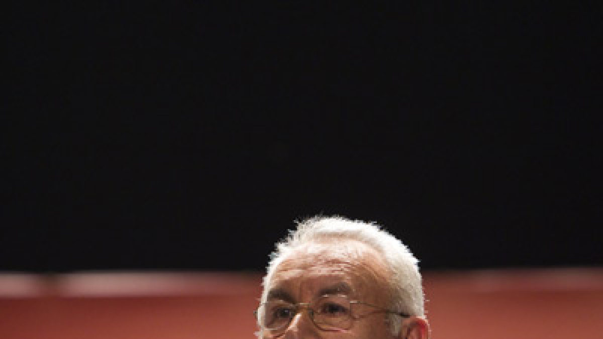 Lara insta al rey a que eche "una reprimenda" a su yerno | Público