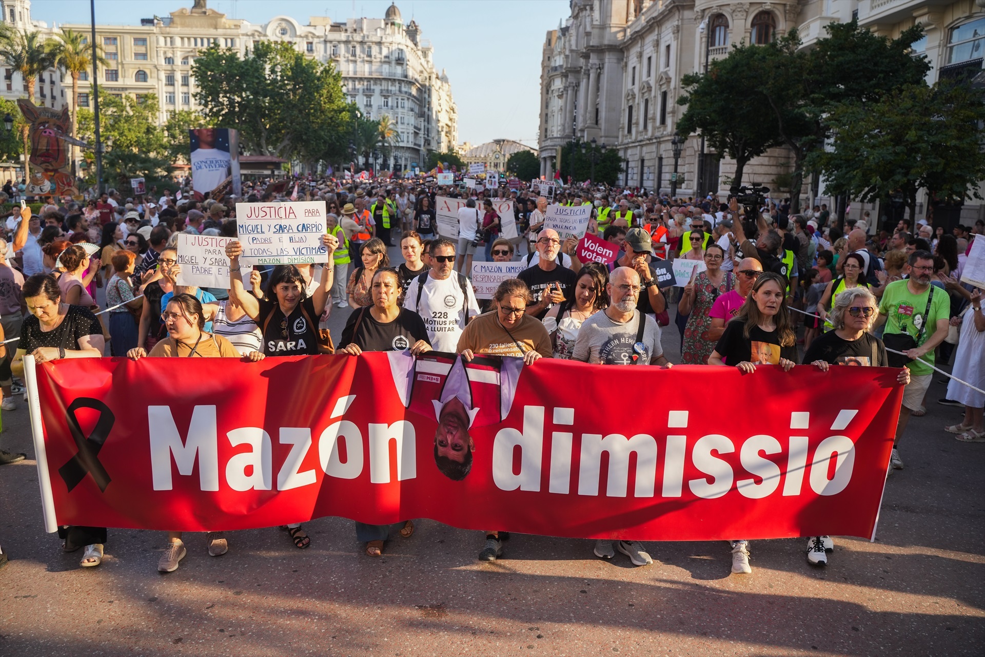 València vuelve a manifestarse este sábado contra la gestión de Mazón ...