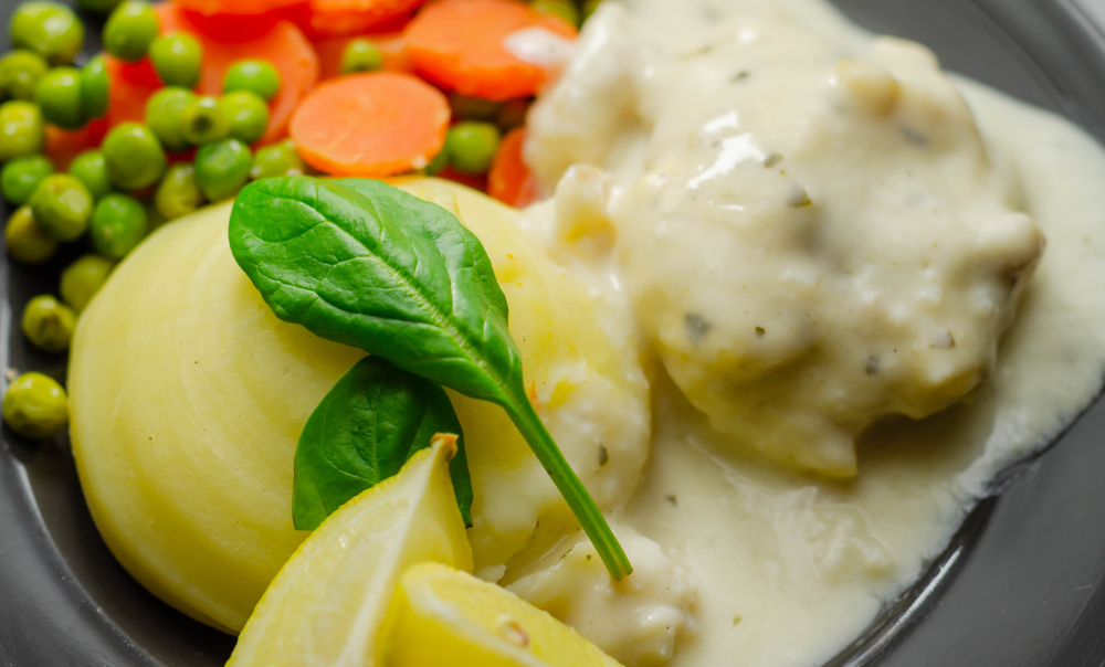 Receta de salsa mornay: la hermana 'cachas' de la bechamel | Público