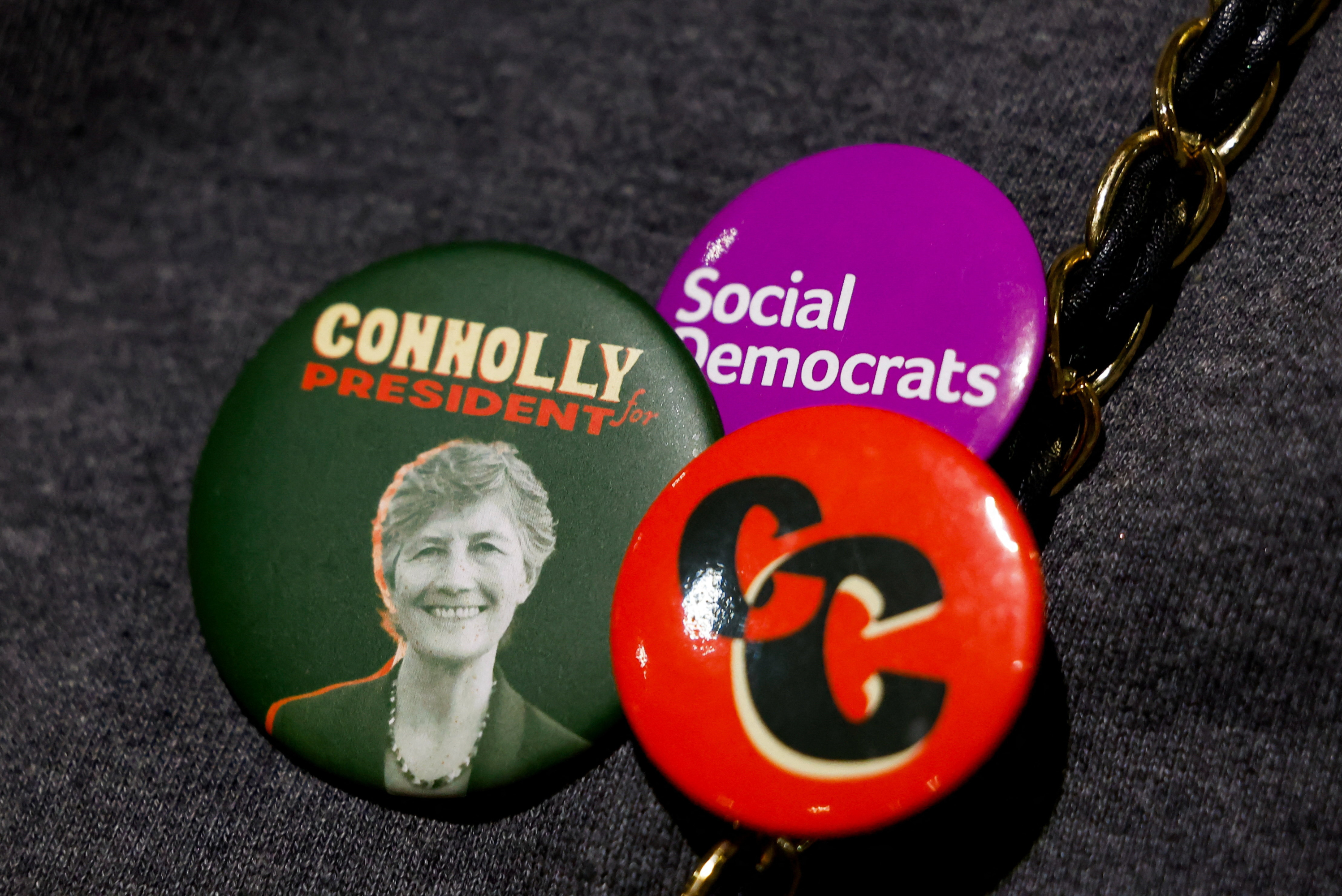 La izquierdista Catherine Connolly gana las elecciones presidenciales ...