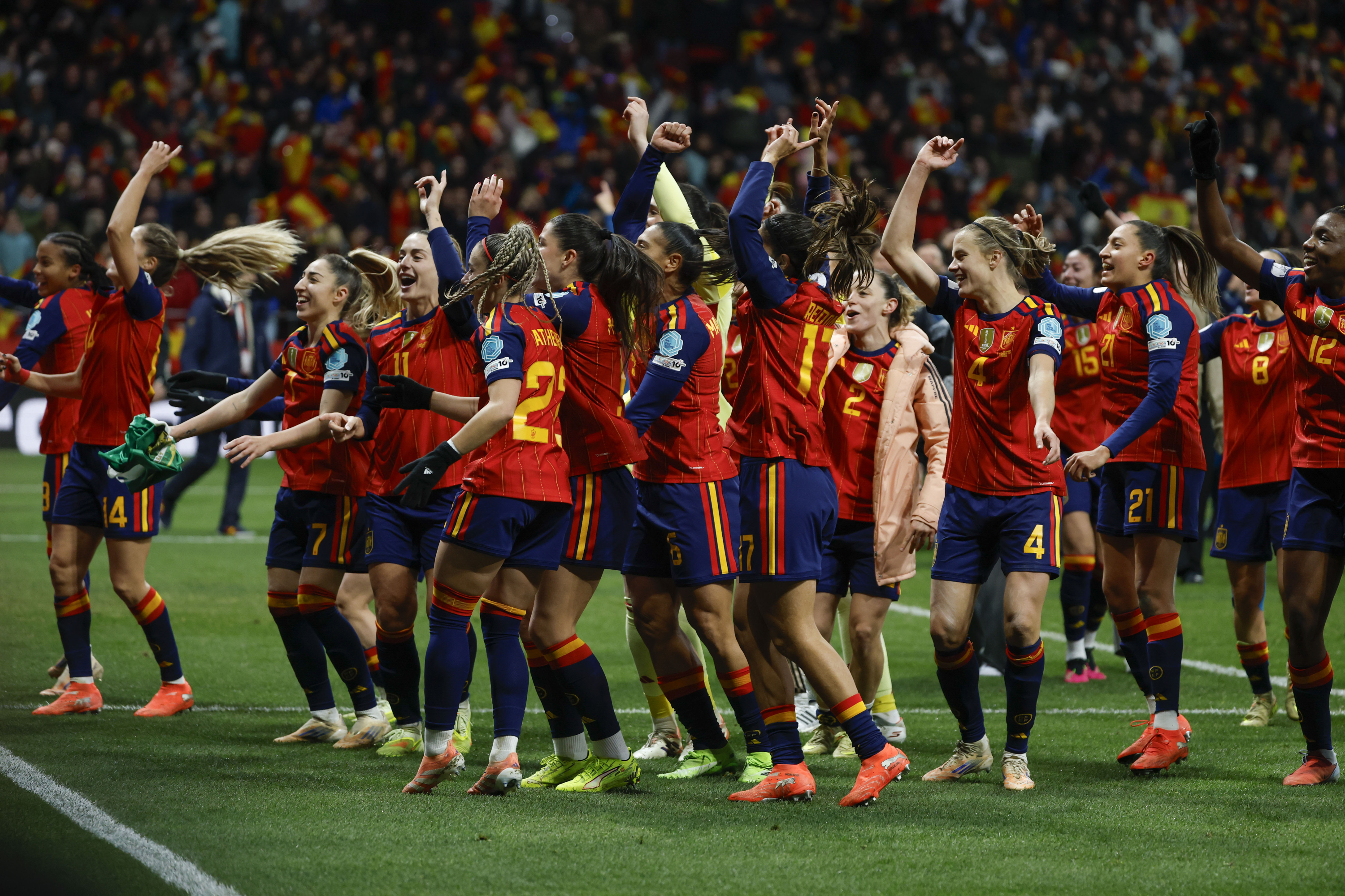 El fútbol femenino golea en gradas y audiencias cuestionando el tópico ...