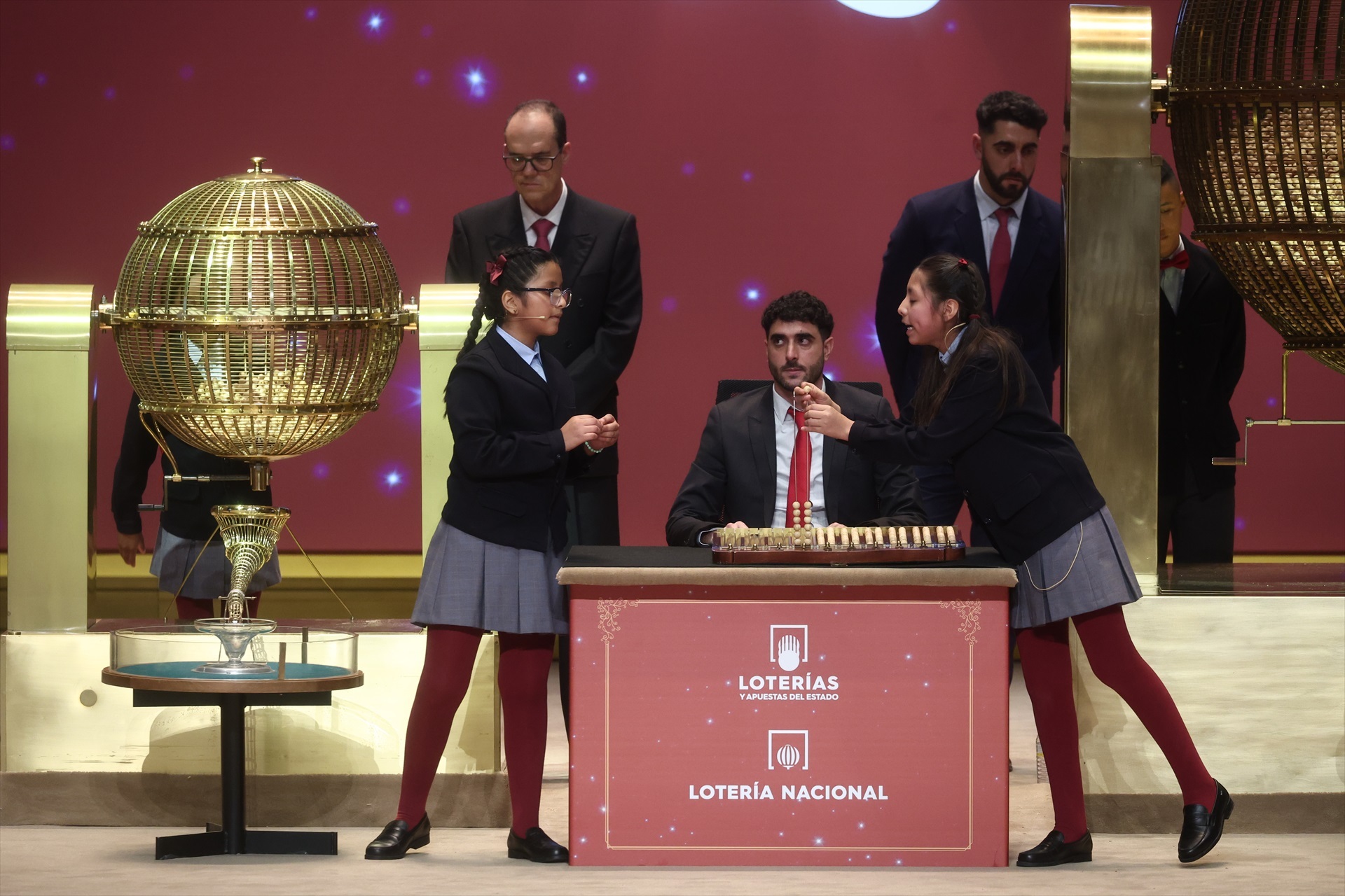 Comprobar Lotería de Navidad 2025: lista completa de todos los décimos ...