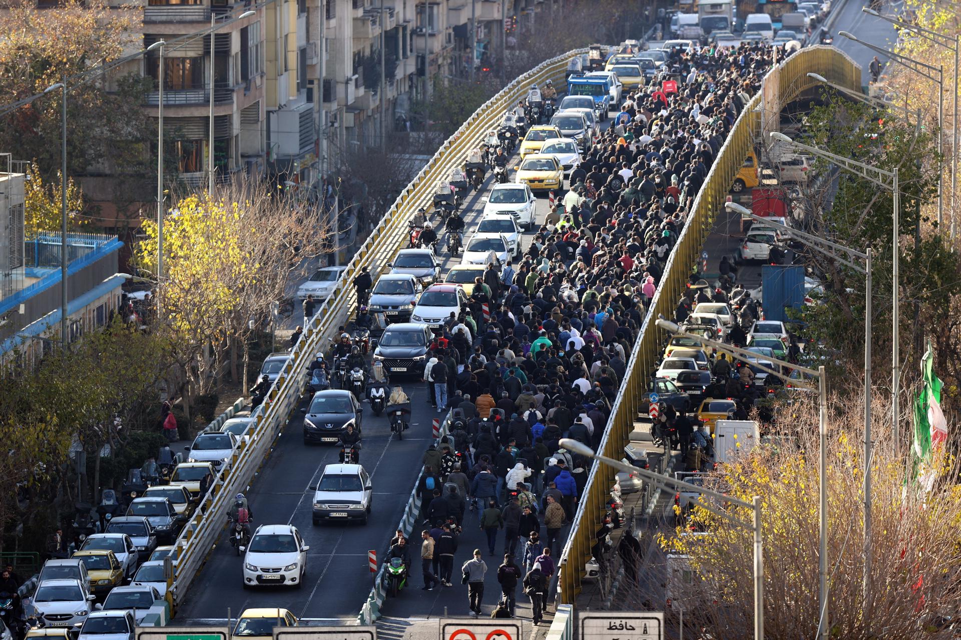 Irán ante el fin de la 'caquistocracia' islámica | Público